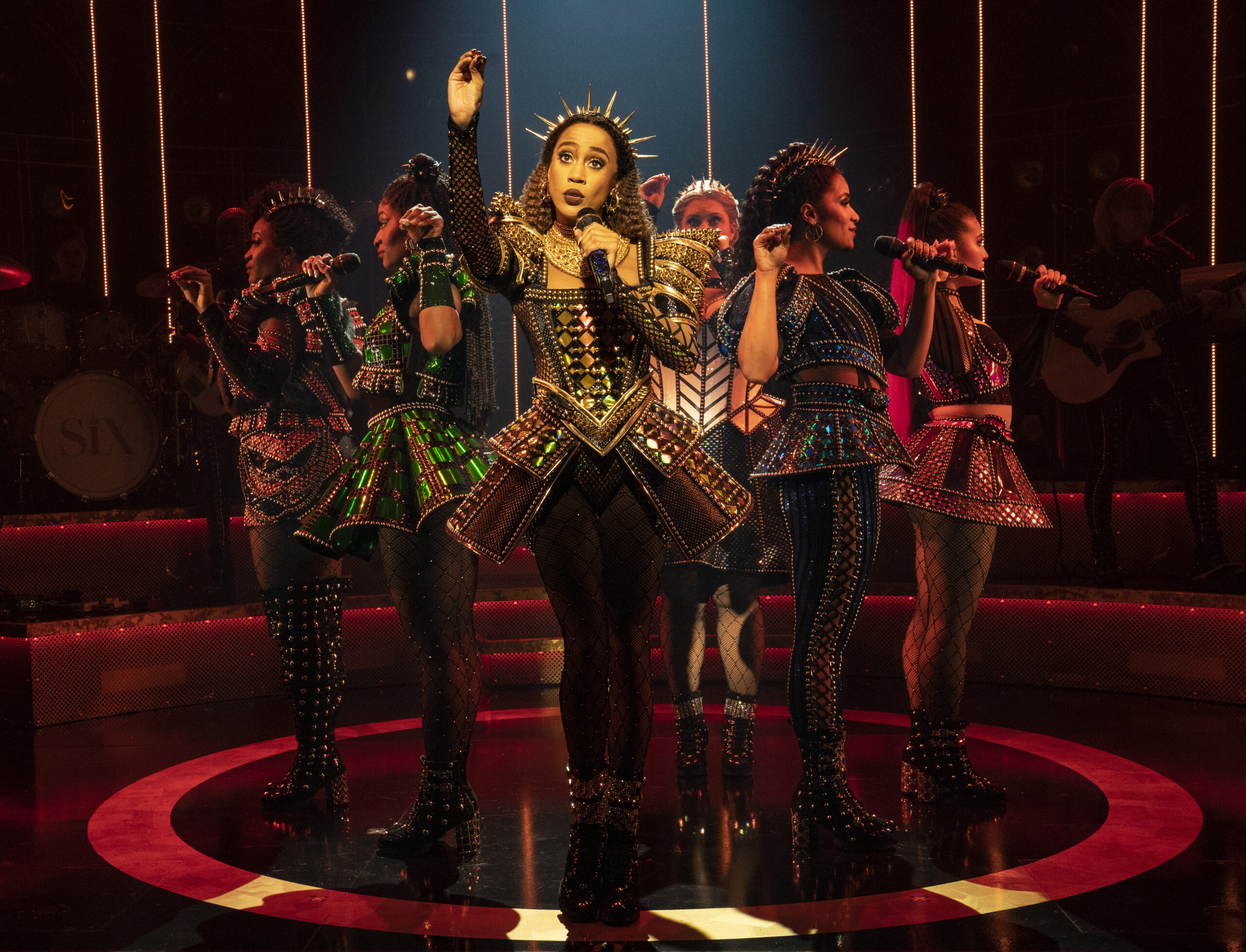 First Look: Photos of the New Broadway Queens of SIX | Broadway Direct