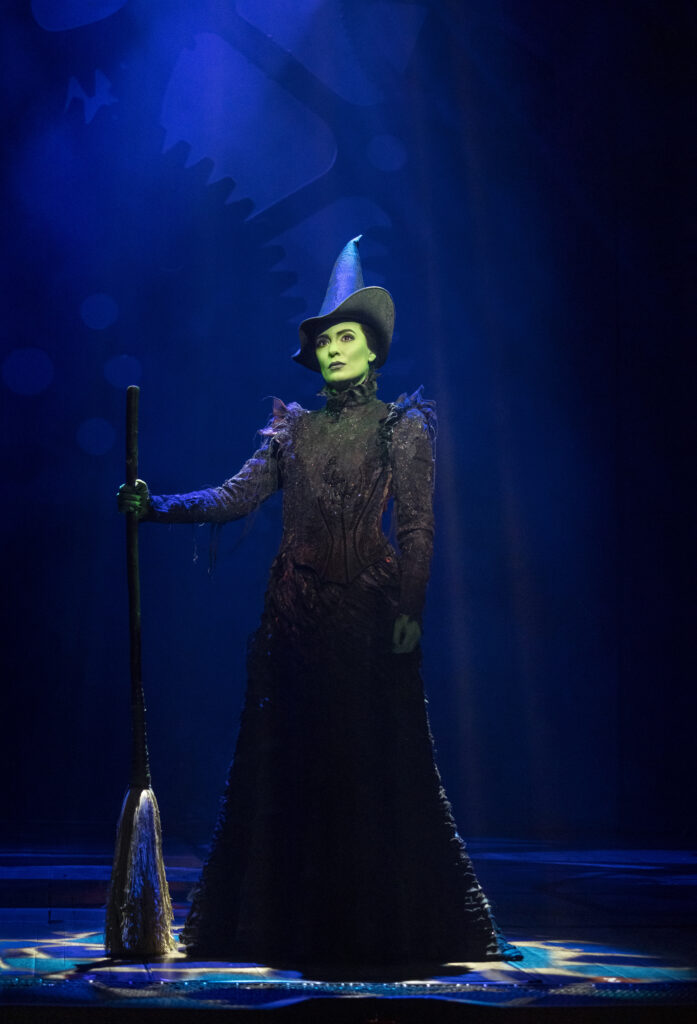 First Look: Alyssa Fox and More Join the Broadway Cast of Wicked ...