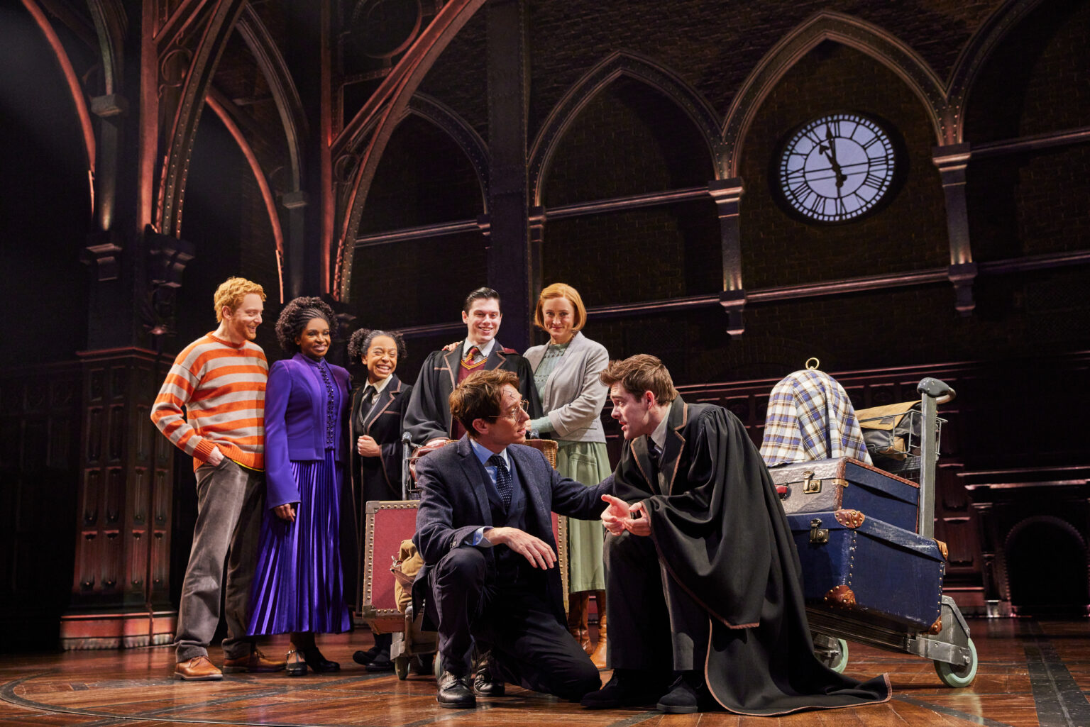 First Look: New Photos of Harry Potter and the Cursed Child on Broadway ...