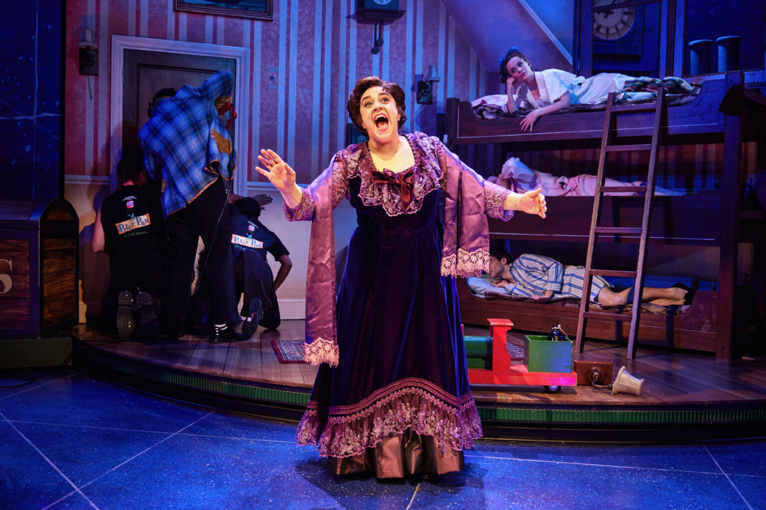 5 Questions with Nancy Zamit of Peter Pan Goes Wrong | Broadway Direct