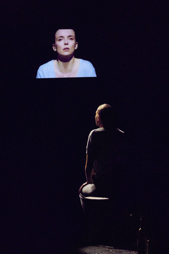 First Look: Prima Facie Starring Jodie Comer Opens on Broadway ...